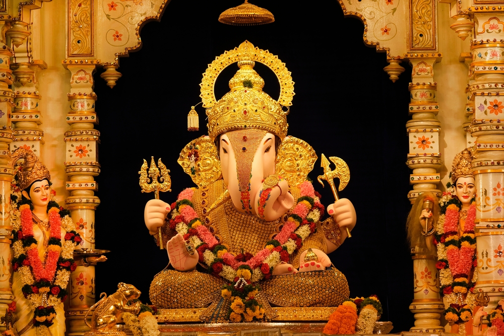 Ganesh Chaturthi 2025 : Date, History, Celebration